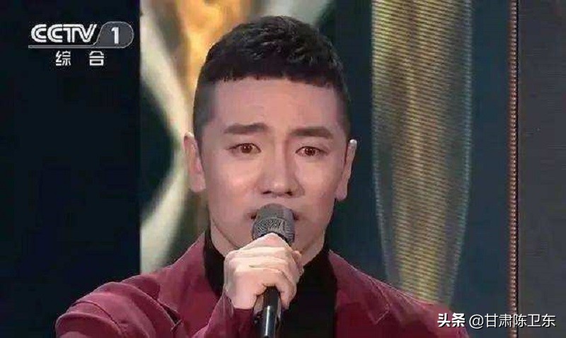 Wang Qi, the singer who made the sad love song explode on the Internet ...