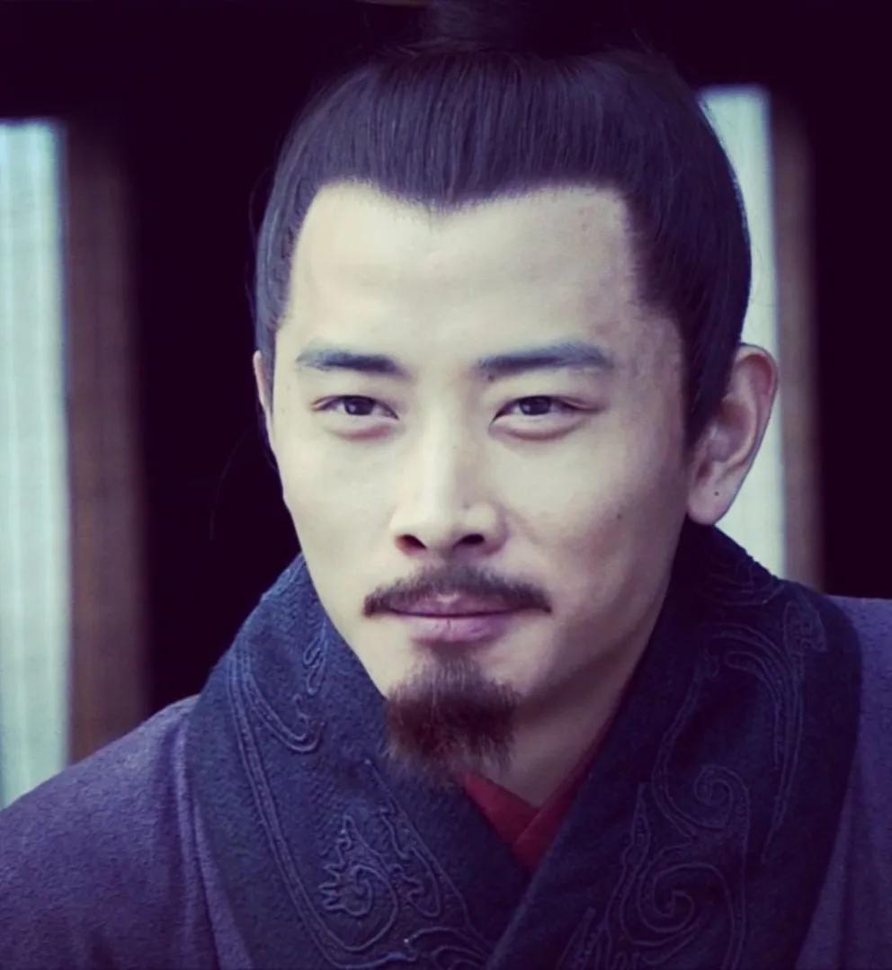 At the end of the Eastern Han Dynasty, the princes fought for hegemony ...