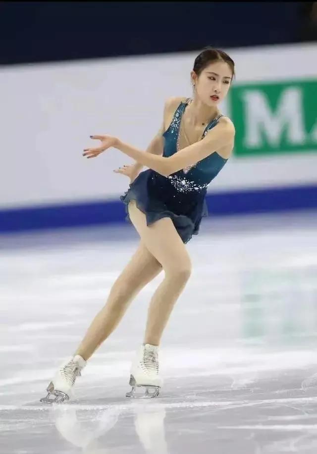 Beauty and talent coexist Chen Hongyi - iNEWS