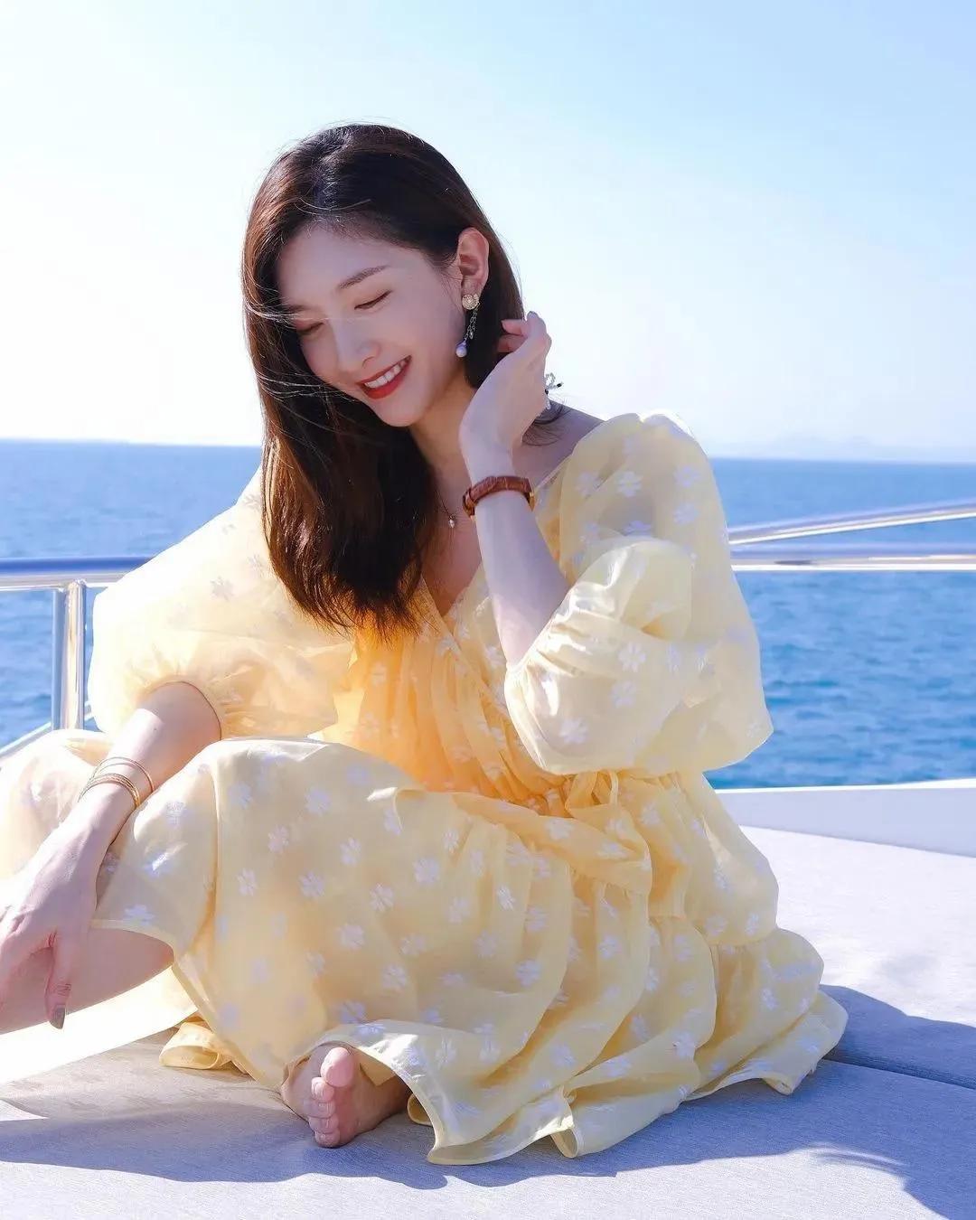 Stunning photo of Jiang Shuying - iMedia