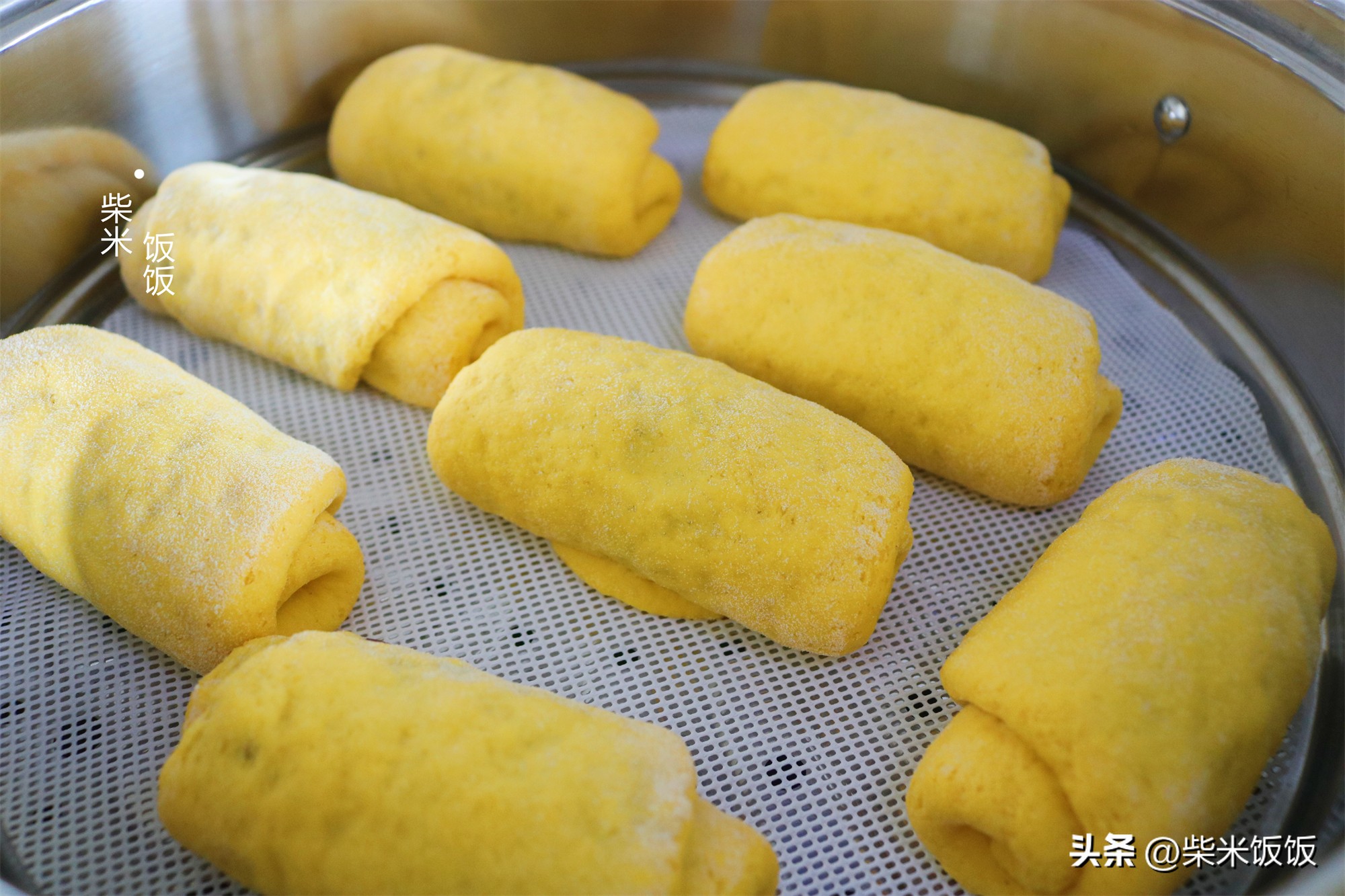 Roll a roll, steam a steam, fragrant and soft, it is the right time to ...