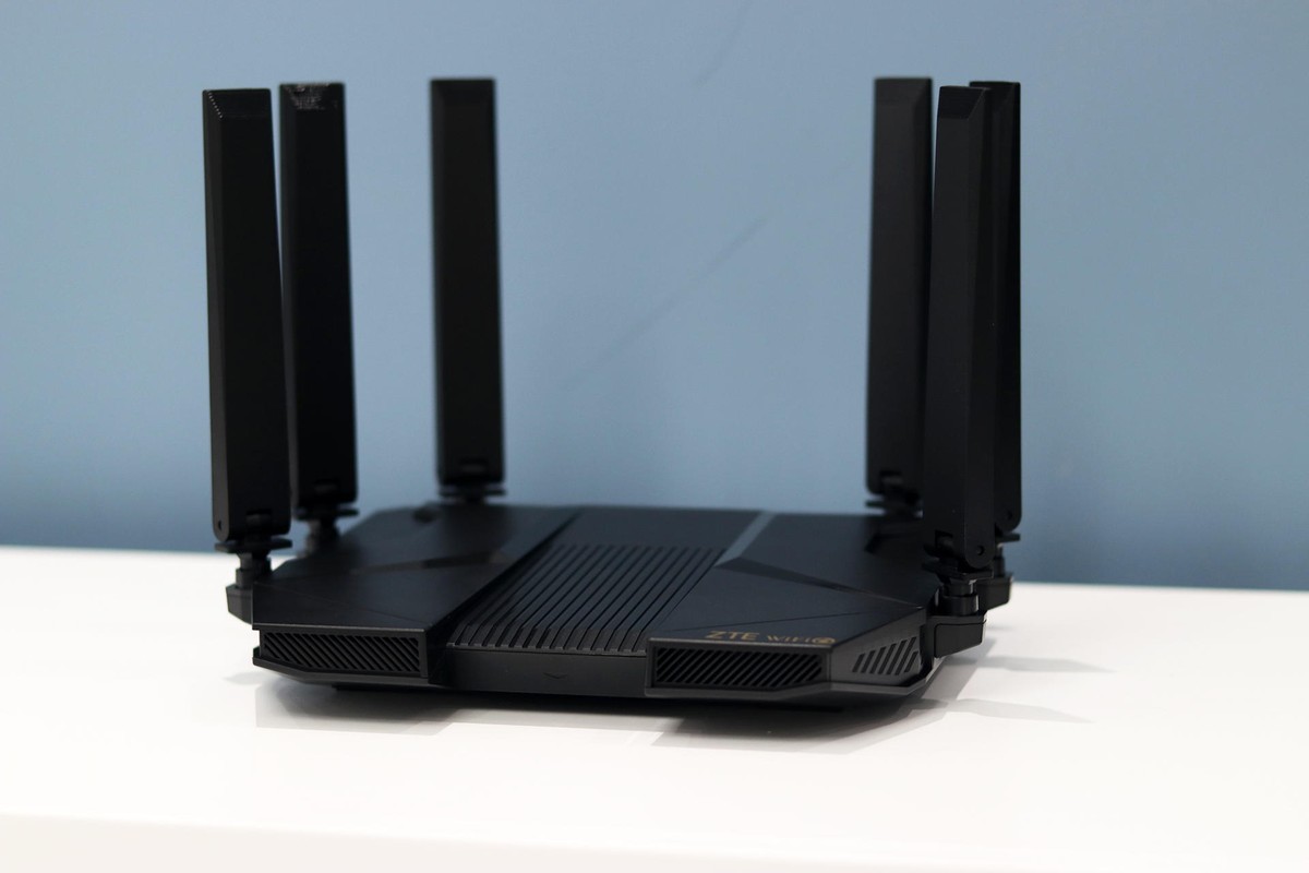 AX5400 Pro+ experience: self-developed 12-core chip to support the router, ZTE is "king fried ...