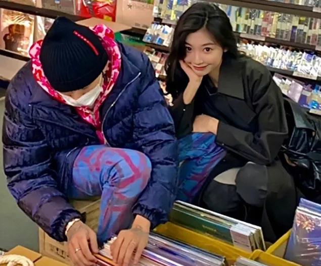 Congratulations!Knowknow is officially married!Ma Siwei, PSY.P, Melo as best man - iNEWS