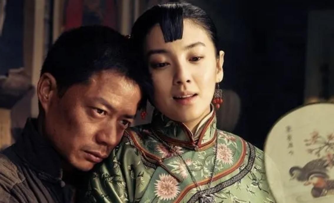 Zhang Yuqi and Li Qin are also playing Tian Xiaoe, one is charming and ...