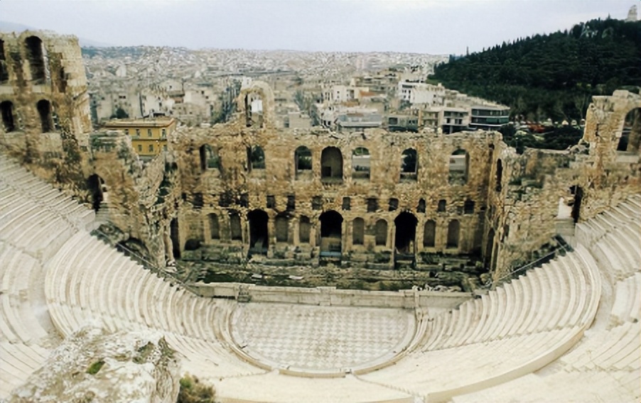 The Development and Influence of Greek Classical Art - iNEWS