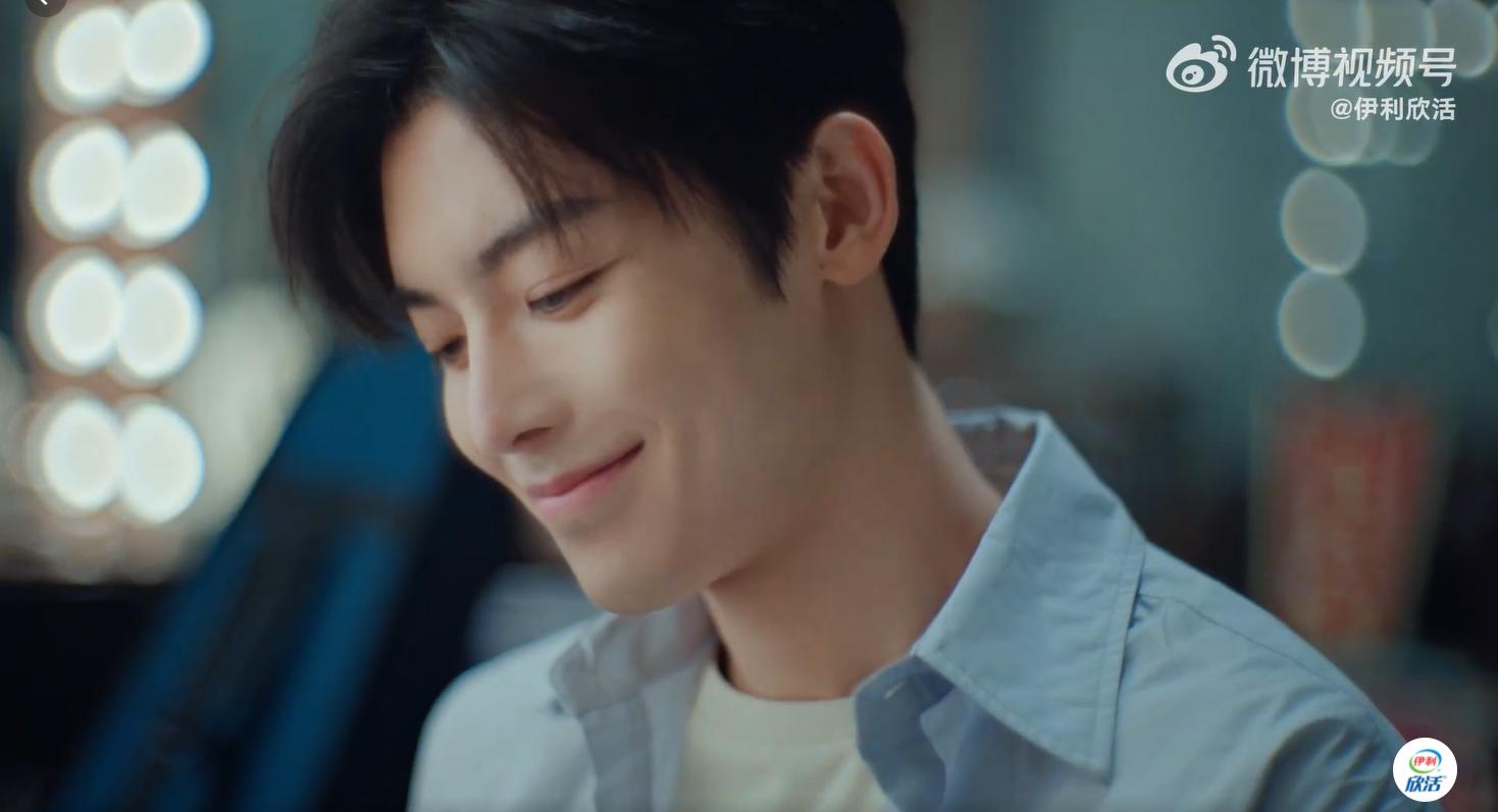 Liang Jiayi, a young soldier and a young artist, participated in the ...