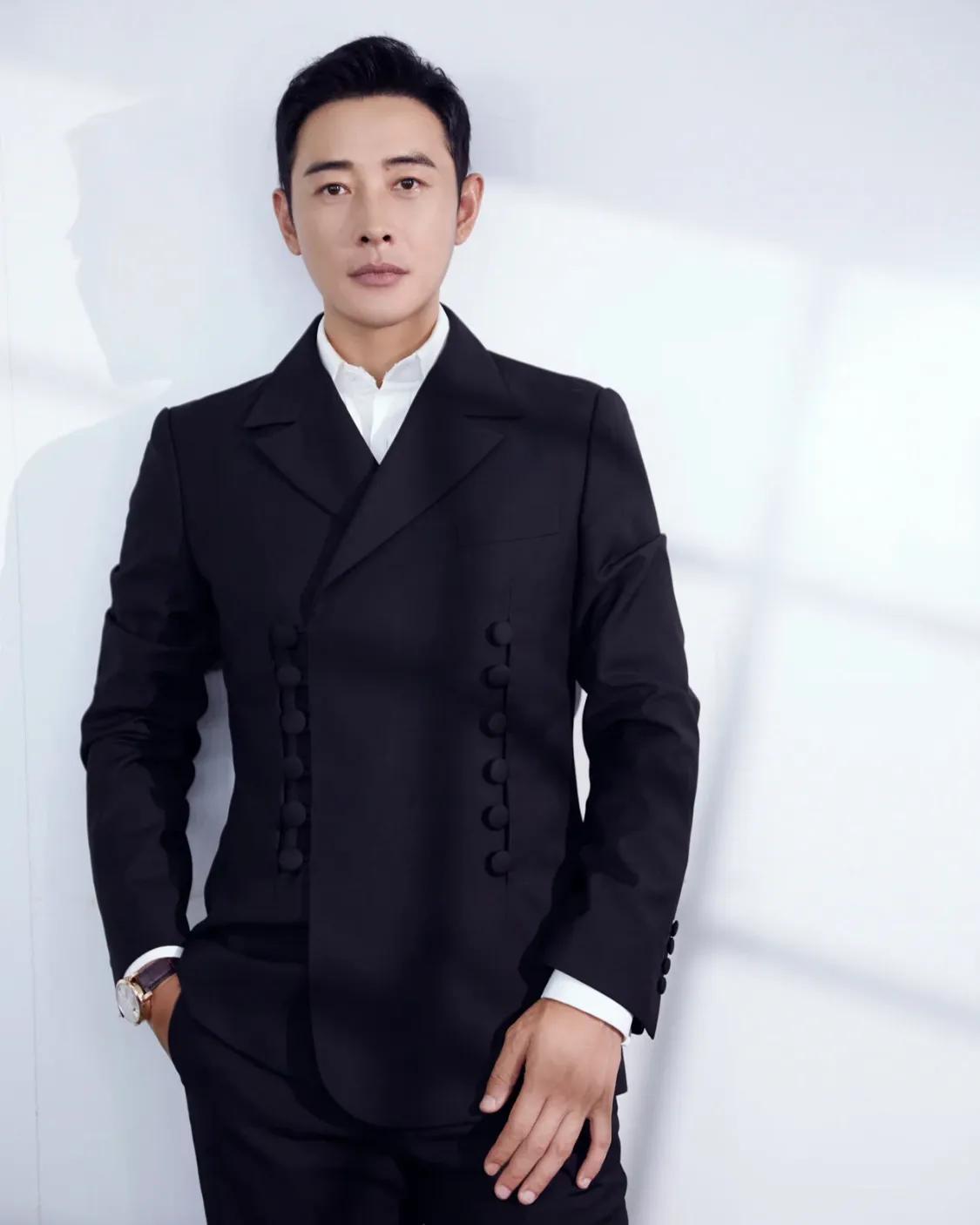 Fan Fan said: Di Lieba, William Chan, Luo Jin, Bai Jingting, Zhang ...