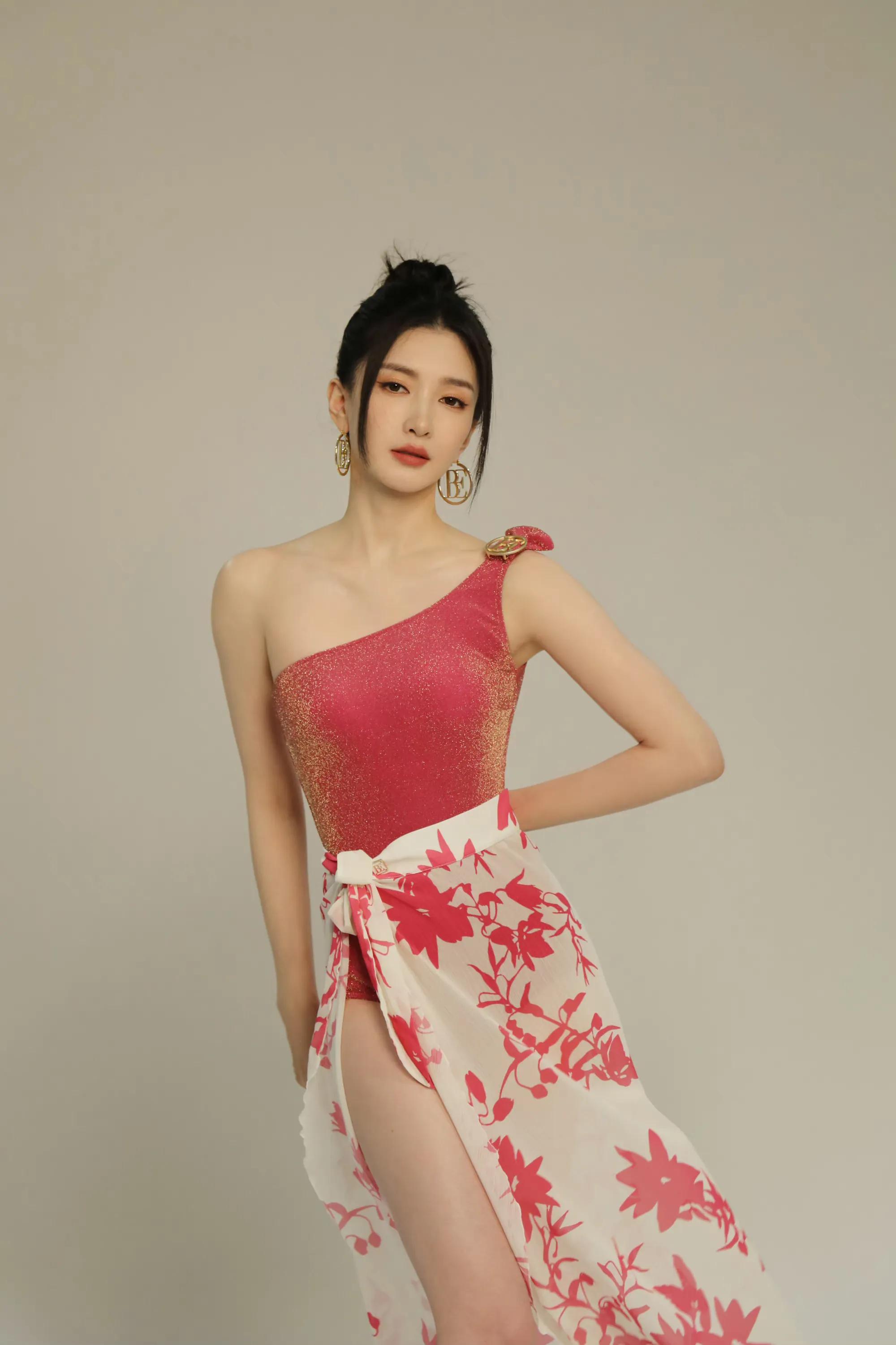 Jiang Shuying pictures - iMedia