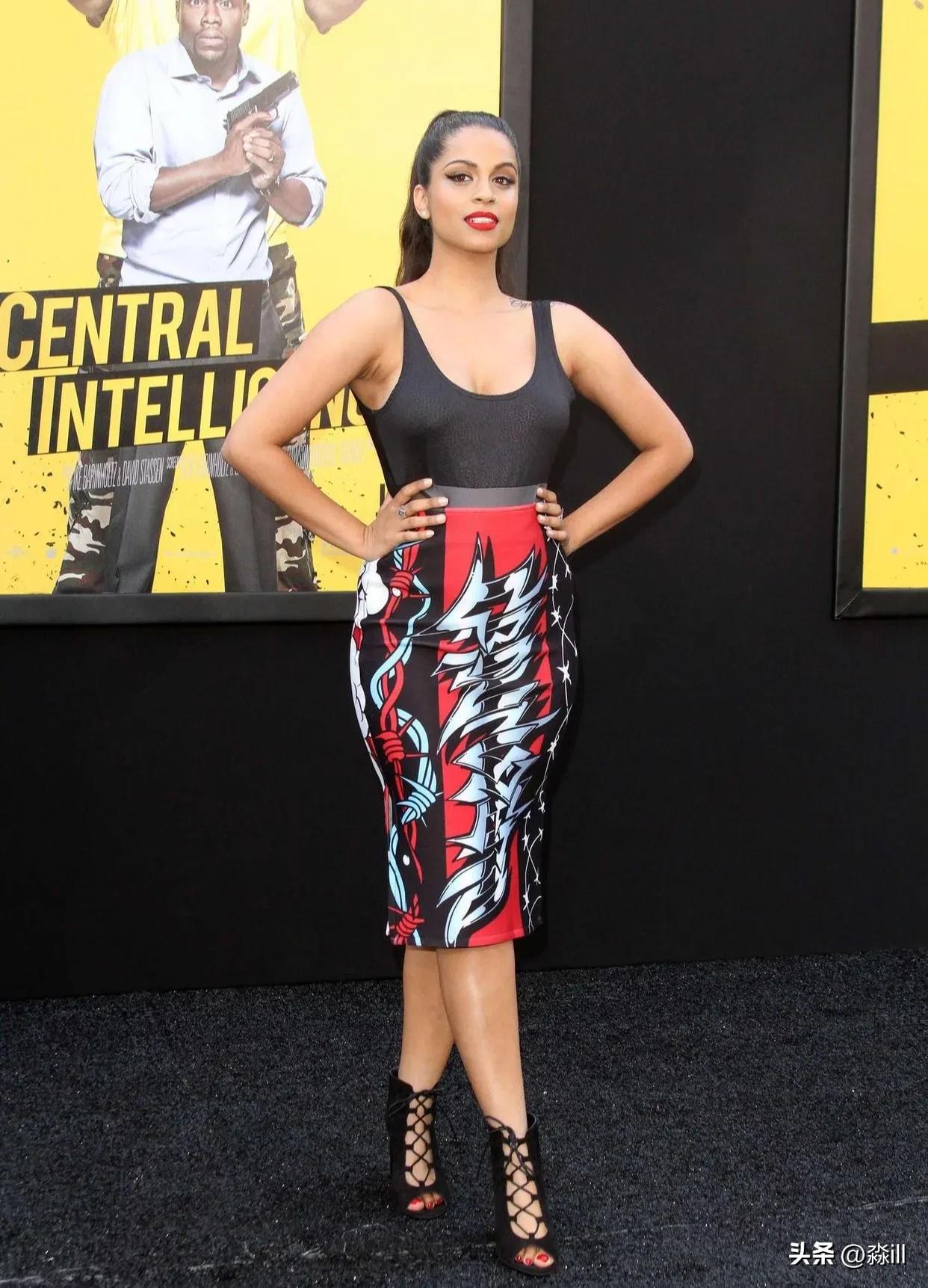 actress lily singer - iMedia