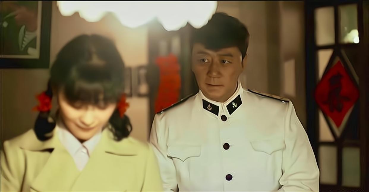 The first scene of "Parents' Love" is to enter the bridal chamber ...