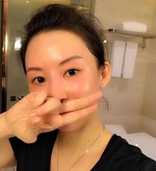 Pan Xiaoting: She once caused controversy for carrying "family planning ...