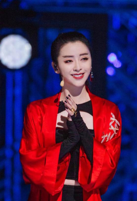 "Sister Lang 3" Huang Xiaolei was eliminated, is it difficult to calm ...