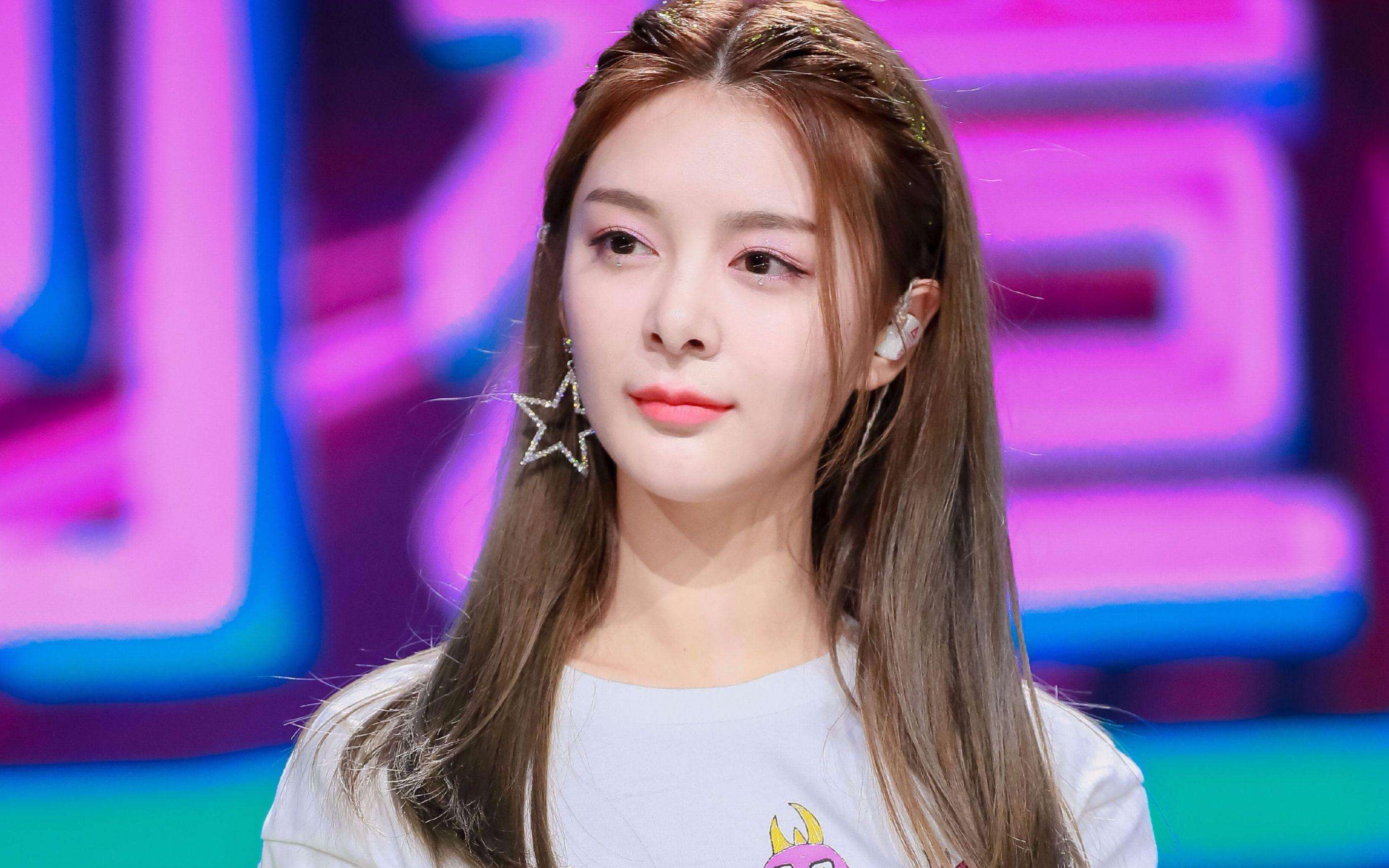 Fu Jing, ambitious - iNEWS