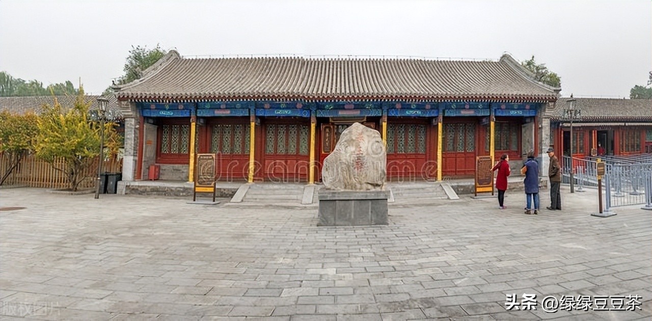 The sad emperor of Qing Dynasty - Emperor Xianfeng - iNEWS