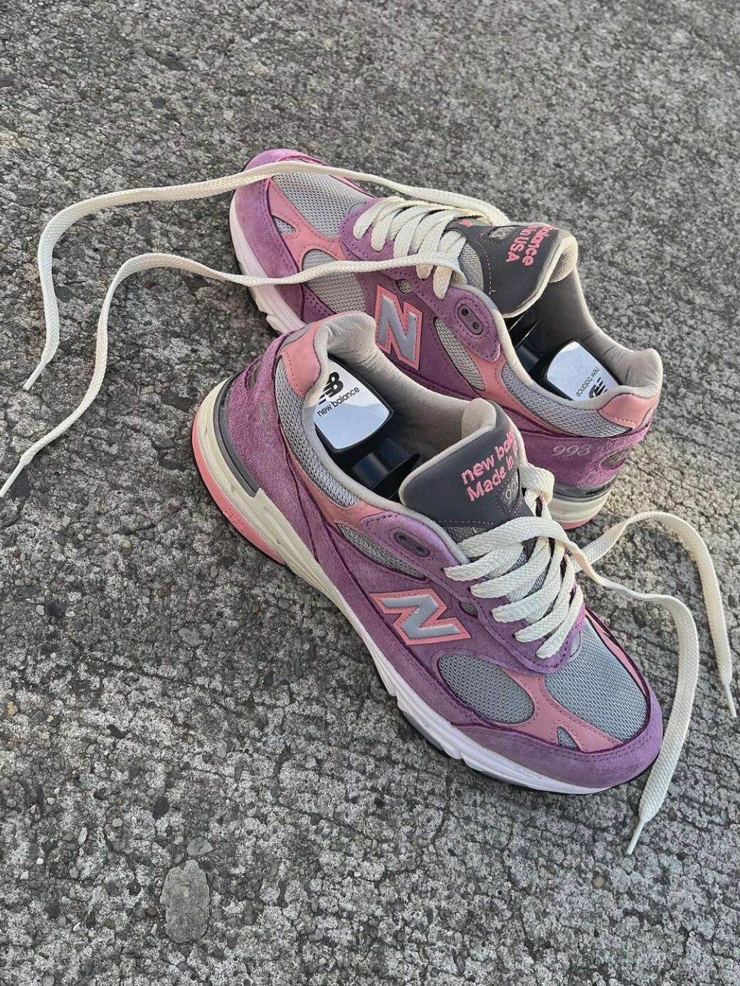 Summer cherry blossom season? New Balance 993 - iMedia