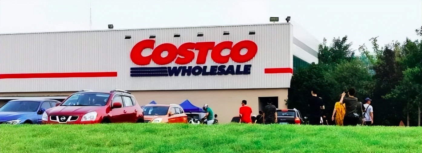 Talk about the most cost-effective offline retailer in North America ...