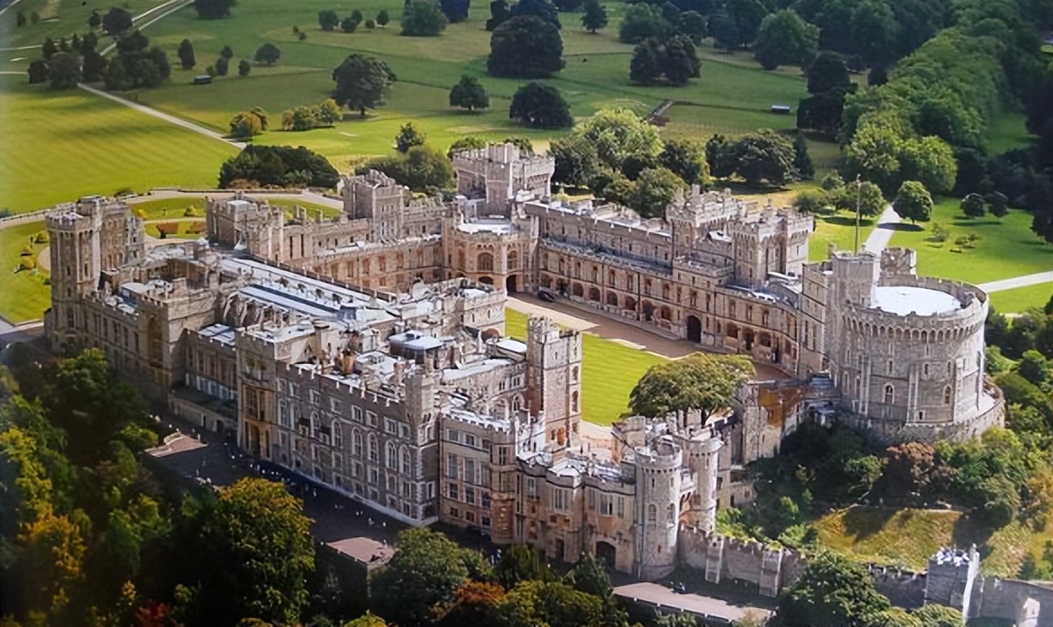 Symbols of British History and Culture: What Important Roles Windsor ...