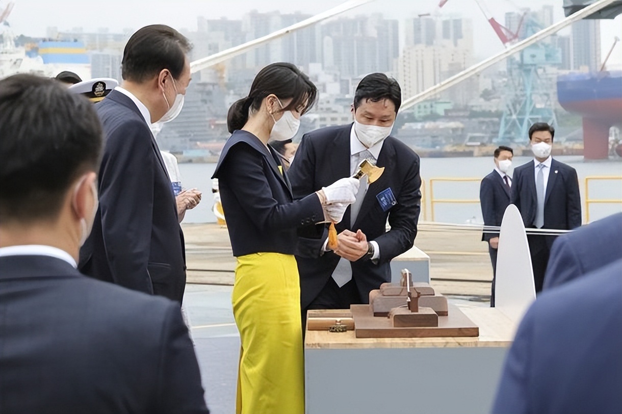 The Jeongjo King of South Korea was launched, and it is known as the ...