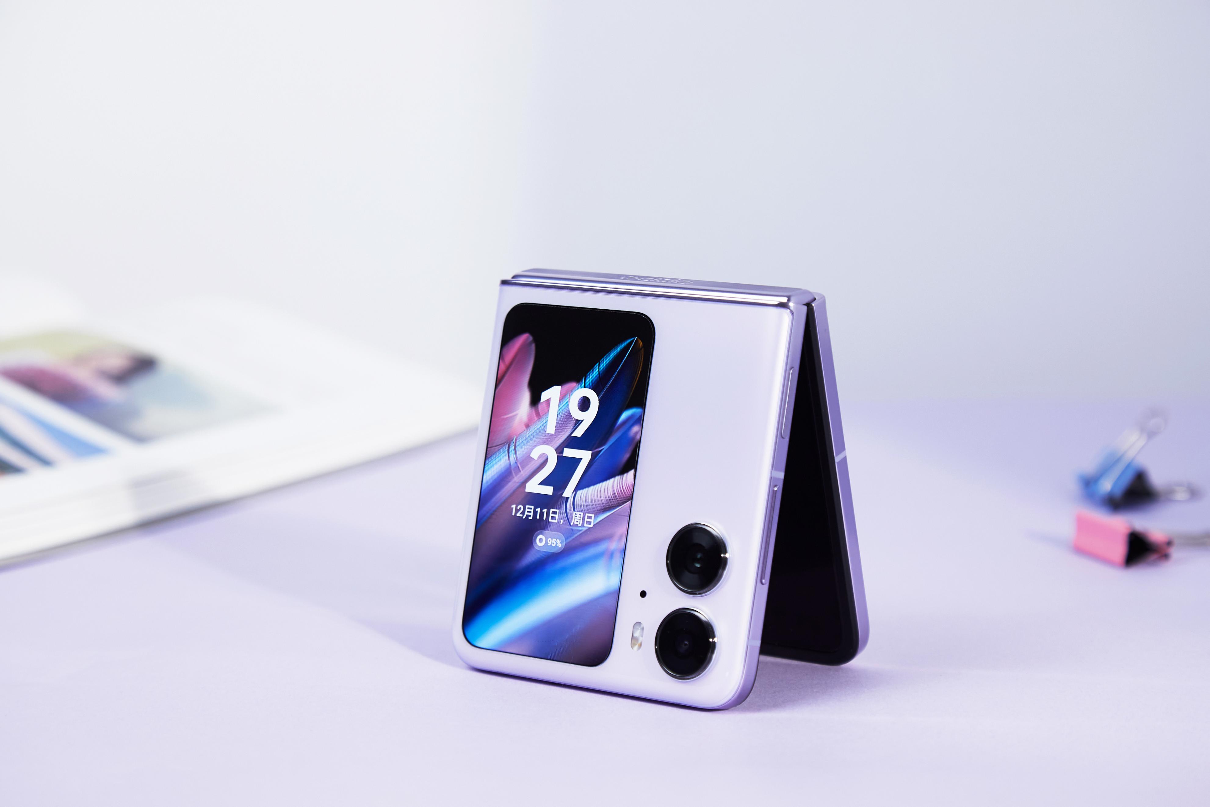 The large external screen conquers many netizens, and Find N2 Flip ...