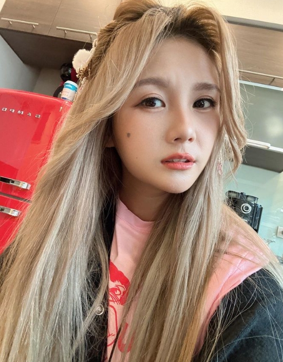 The actress "Meng Ruoyu" blew up the unspoken rules in the circle, and the circle is full of ...