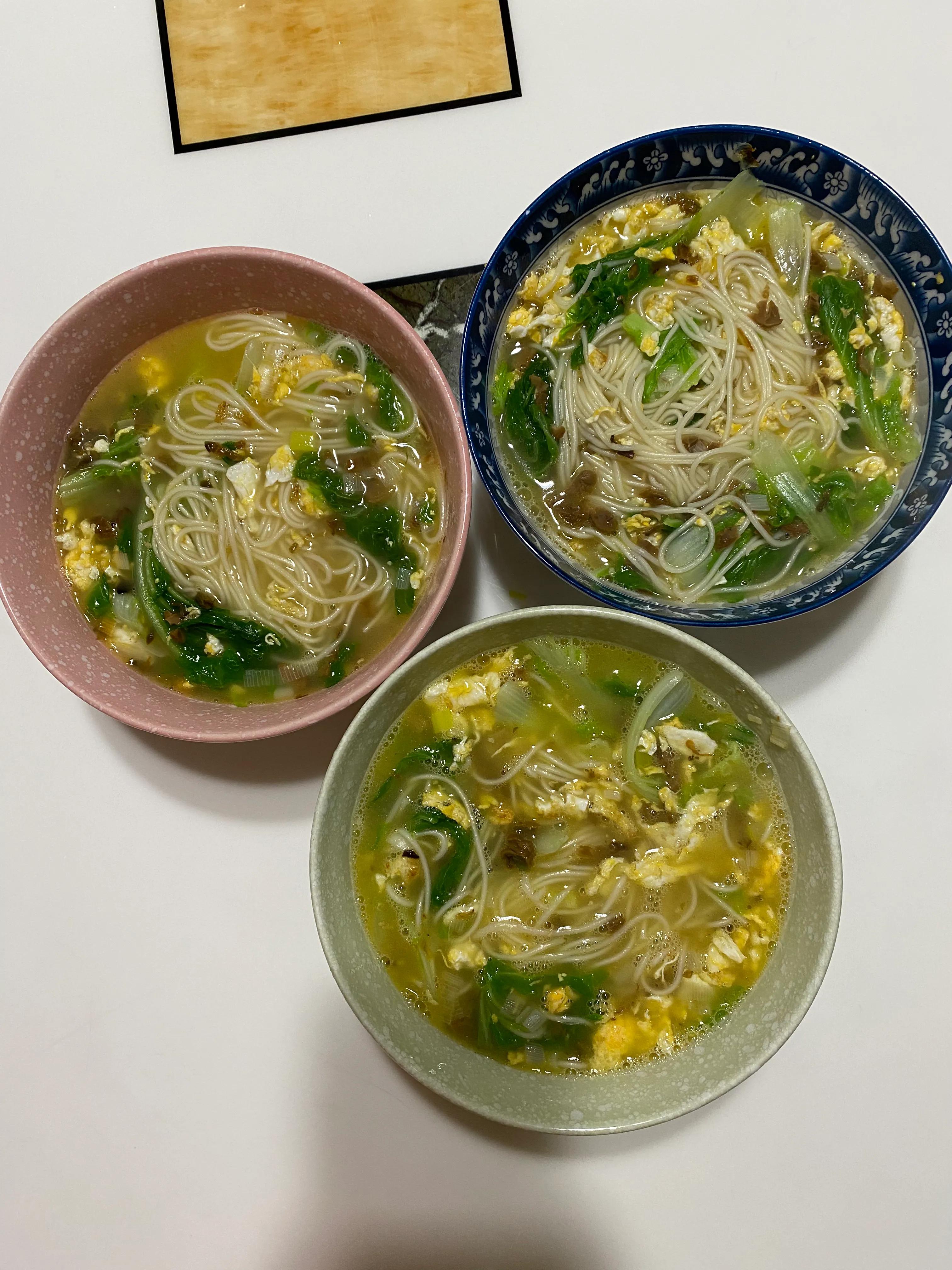 Light diet: three meals a day - iNEWS