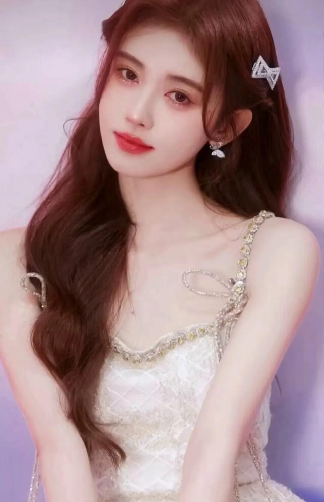 #Ju Jingyi fans are beautiful and kind#Ju Jingyi - iMedia