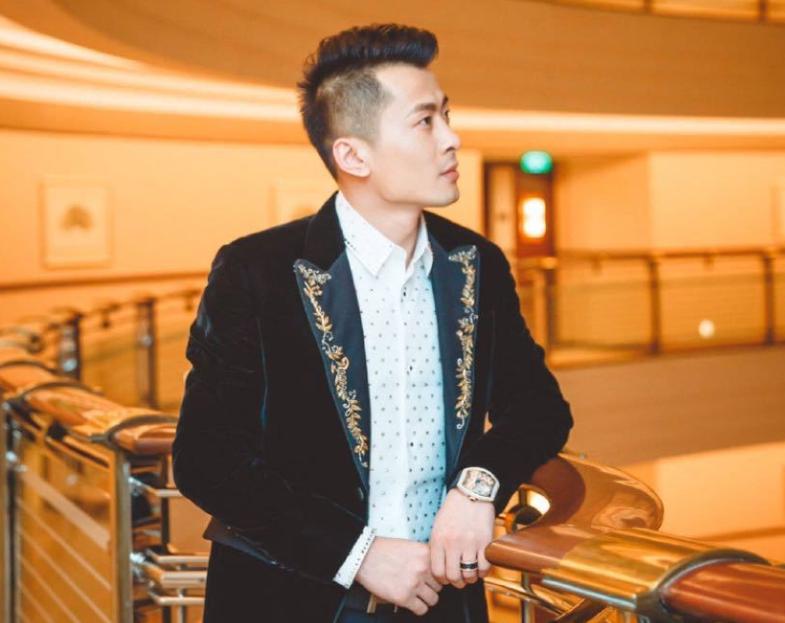 The old abbot of the Internet celebrity was drunk and crying: Why did ...