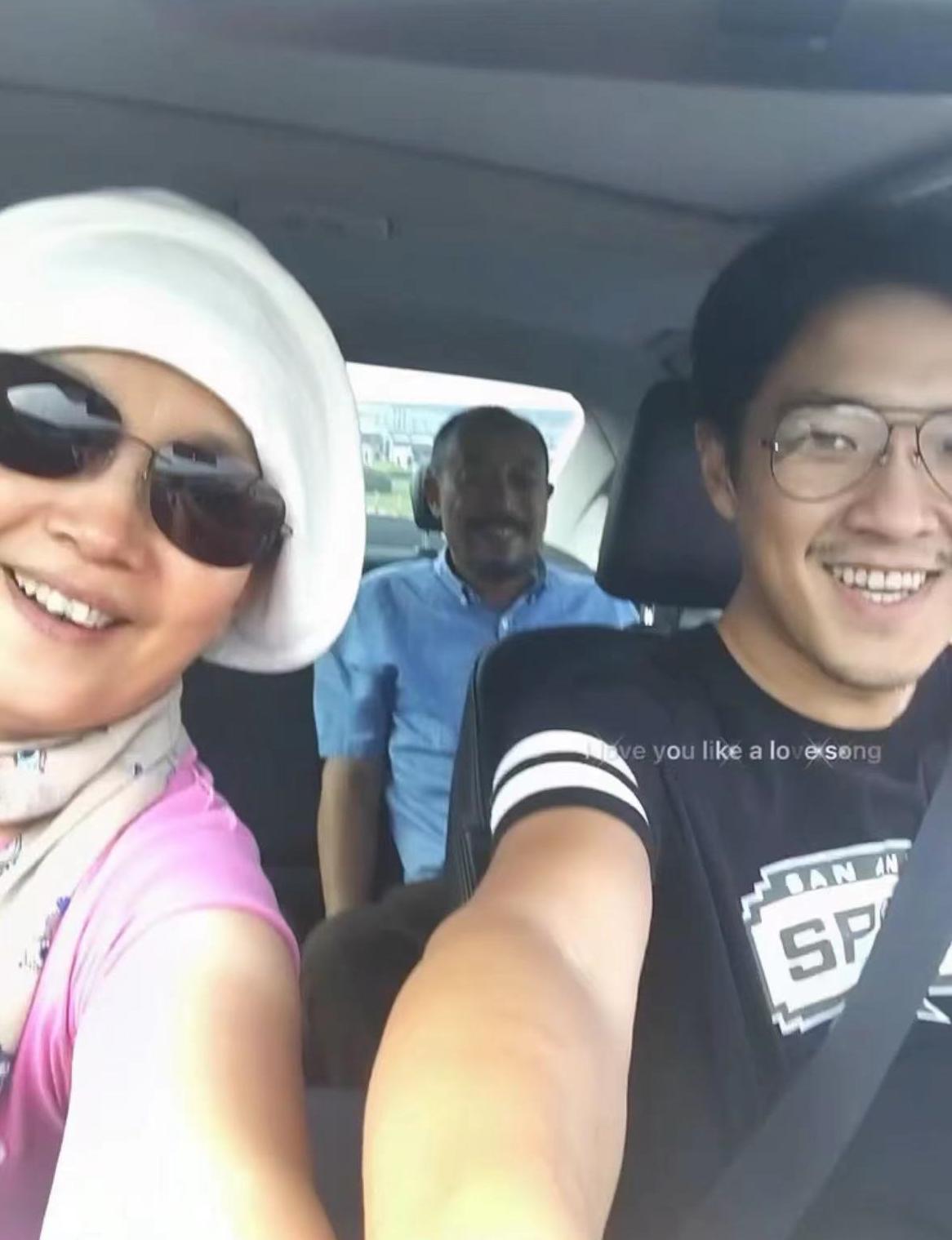 Zhang Fengyi's son appeared fat and unrecognizable! I haven't seen Lu Liping for 4 years, and ...