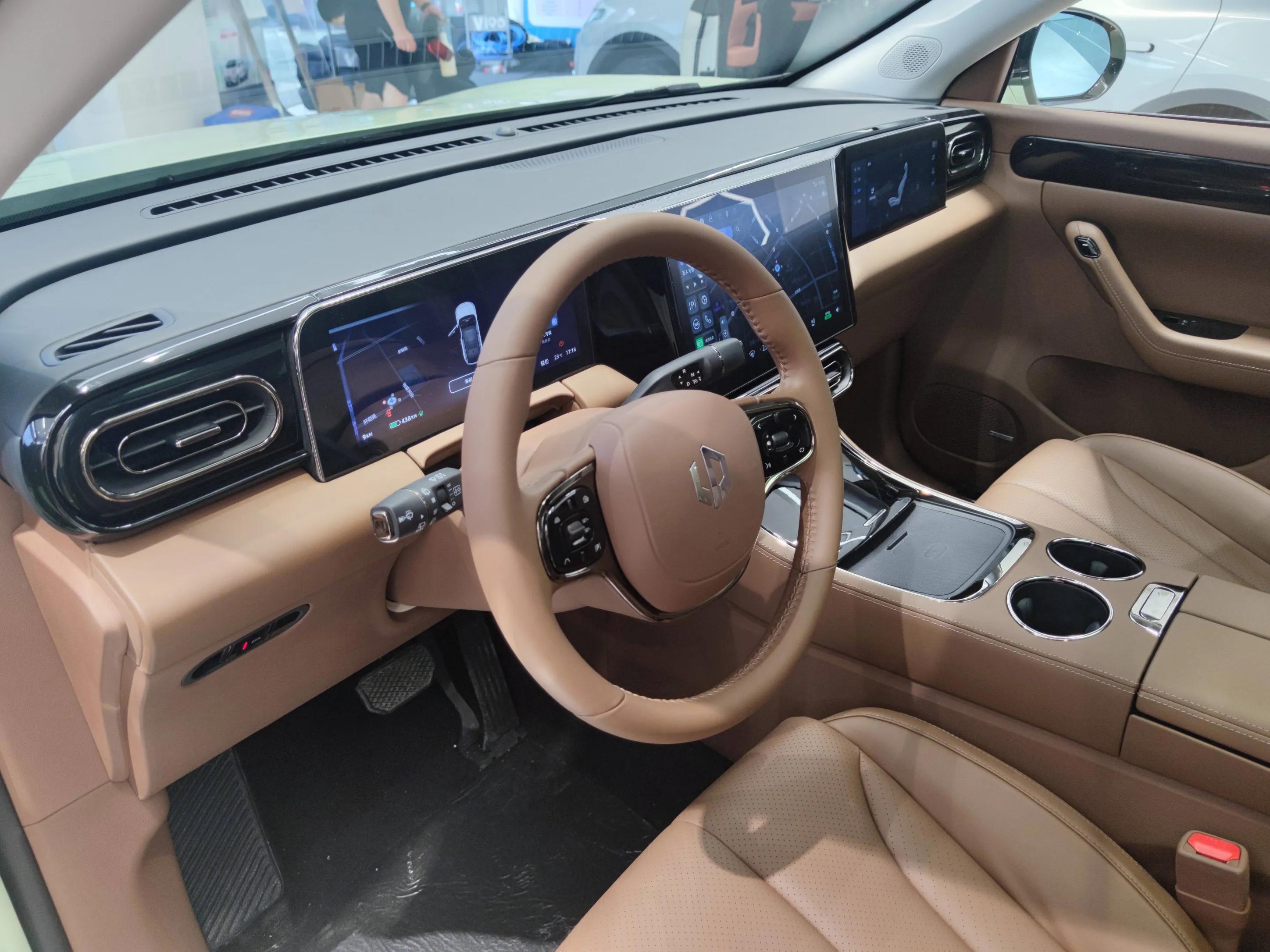 1498 Chaos, who is king? - iMedia