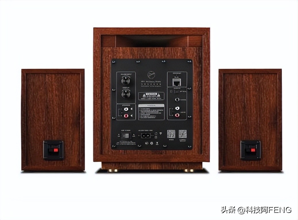 Born only for shocking sound effects? Multi-source input + 8-inch ...