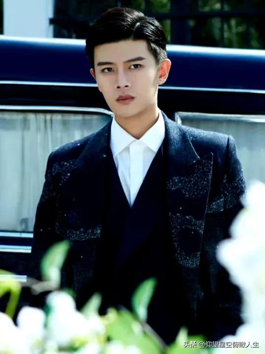 Republic of China supermodel, Republic of China noble son - Lu Yan - iNEWS