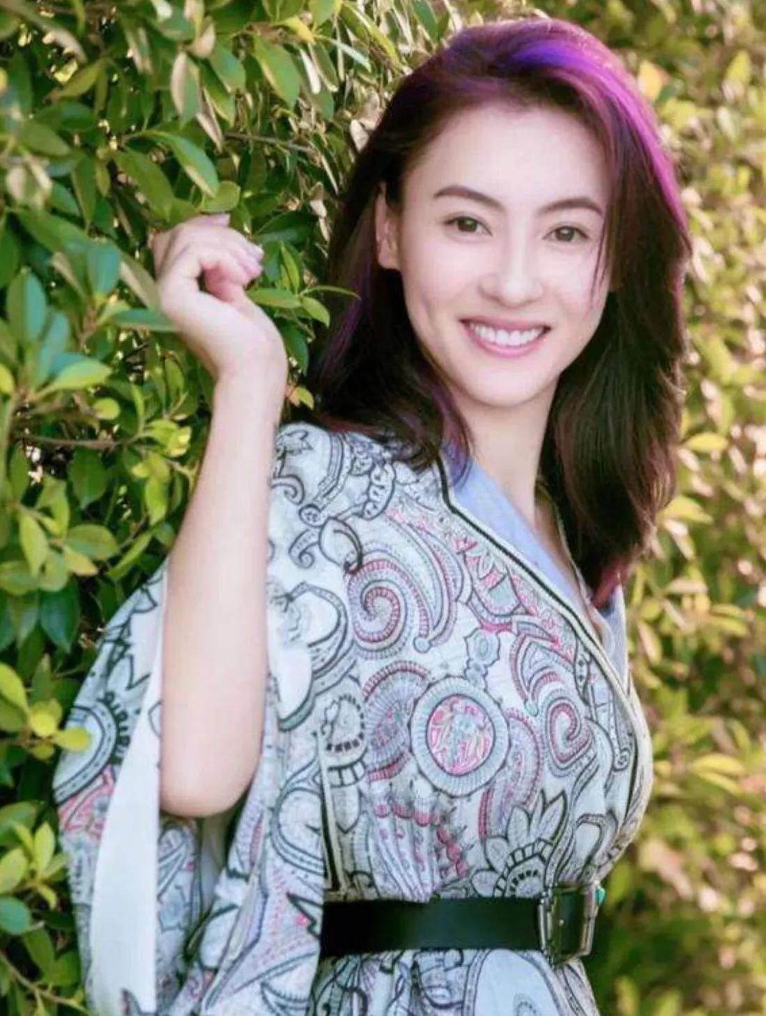 The goddess Cecilia Cheung is 1.65 meters tall and weighs 47 kilograms ...