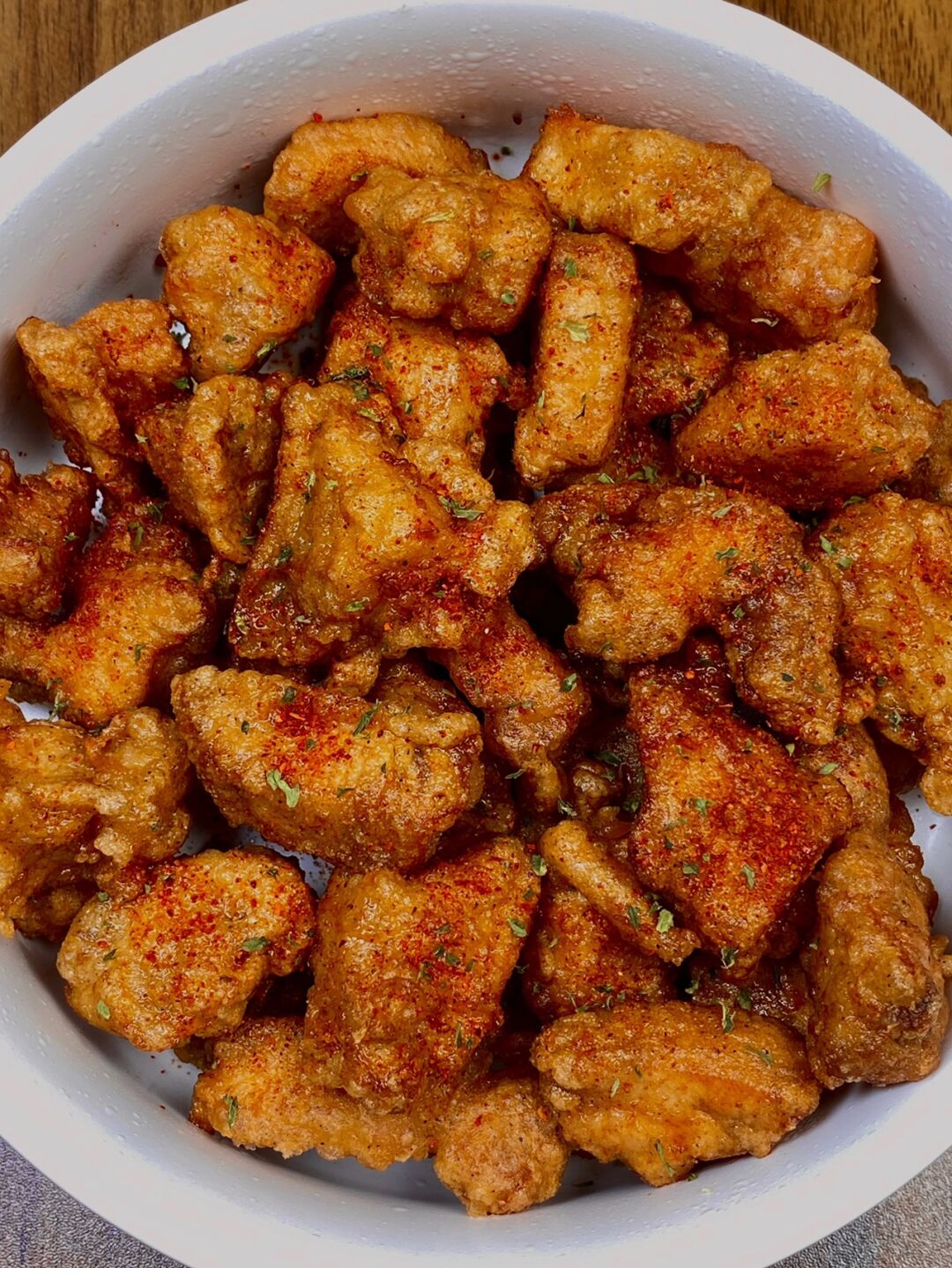 Was dazzled! Fried chicken nuggets dipped in tomato sauce, or sprinkled ...