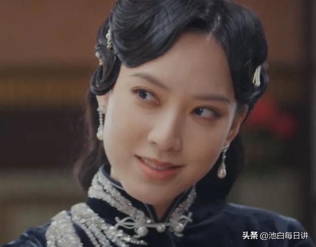 Born as a star girl, Sun Jialing in "Lonely Boat" has a great face and ...