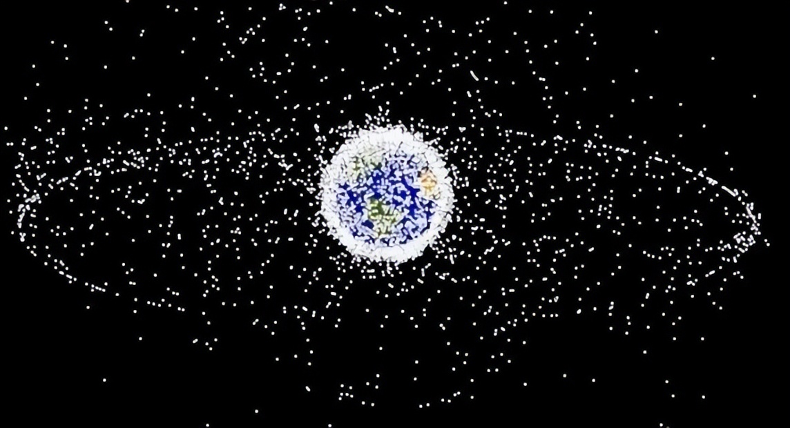 American space junk hits Australian farm directly!Eight thousand tons ...