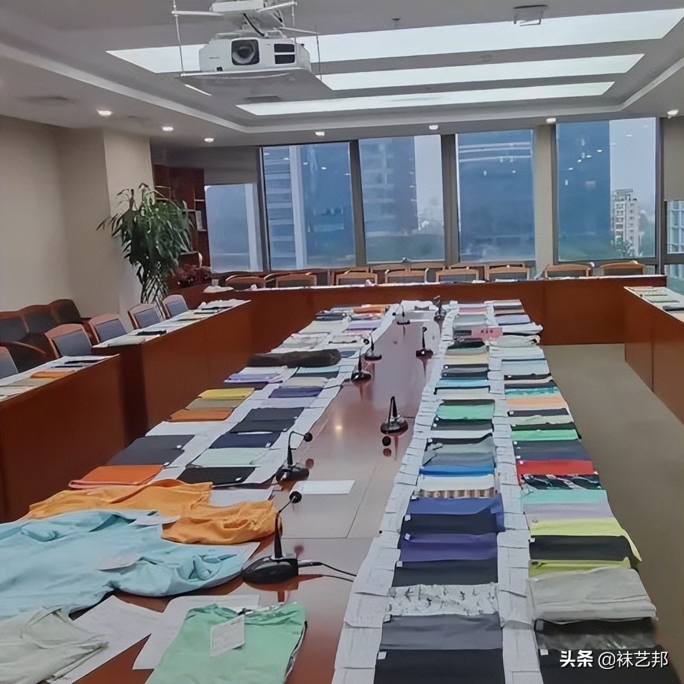 2022 China Knitting Product Fashion Trend Sample Approval Meeting - iNEWS