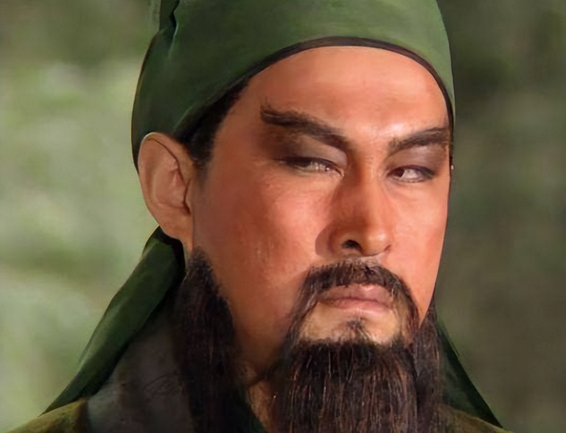 Why did the soldiers disperse and flee when Guan Yu was defeated? When ...