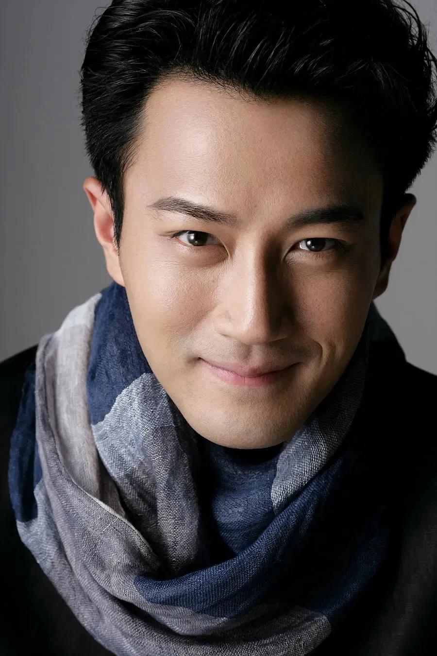 With Xinhuan's "player" Hawick Lau, please let Yang Mi go, please? - iNEWS