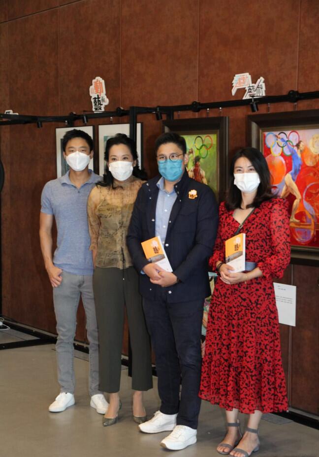 Zhu Lingling's mother-in-law and daughter-in-law are in the same frame ...