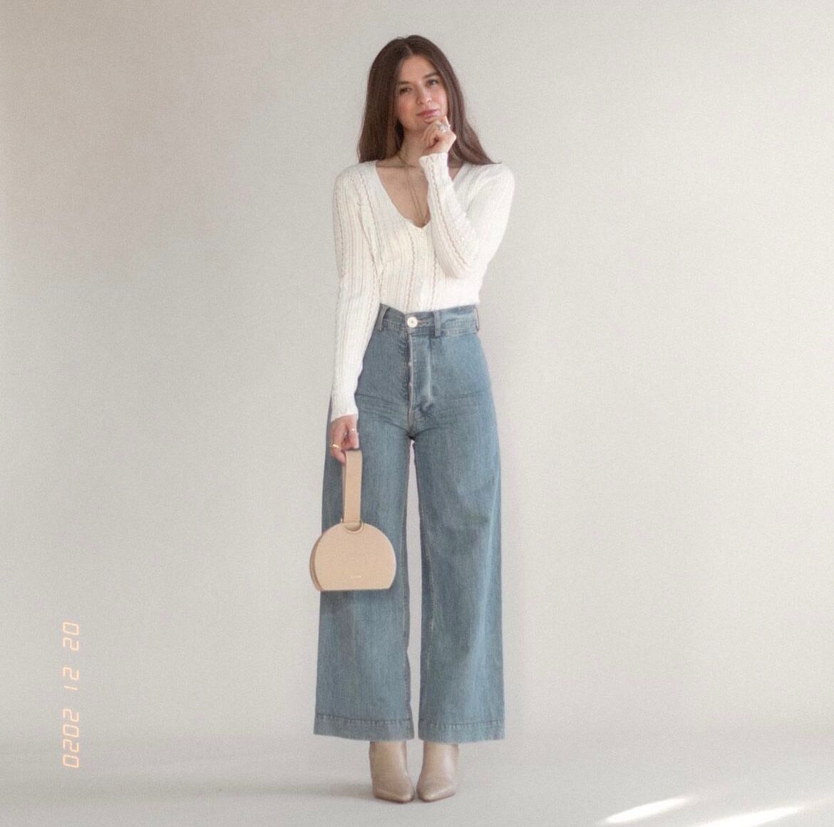 You can wear whatever clothes you are! The S shape is beautiful in ...