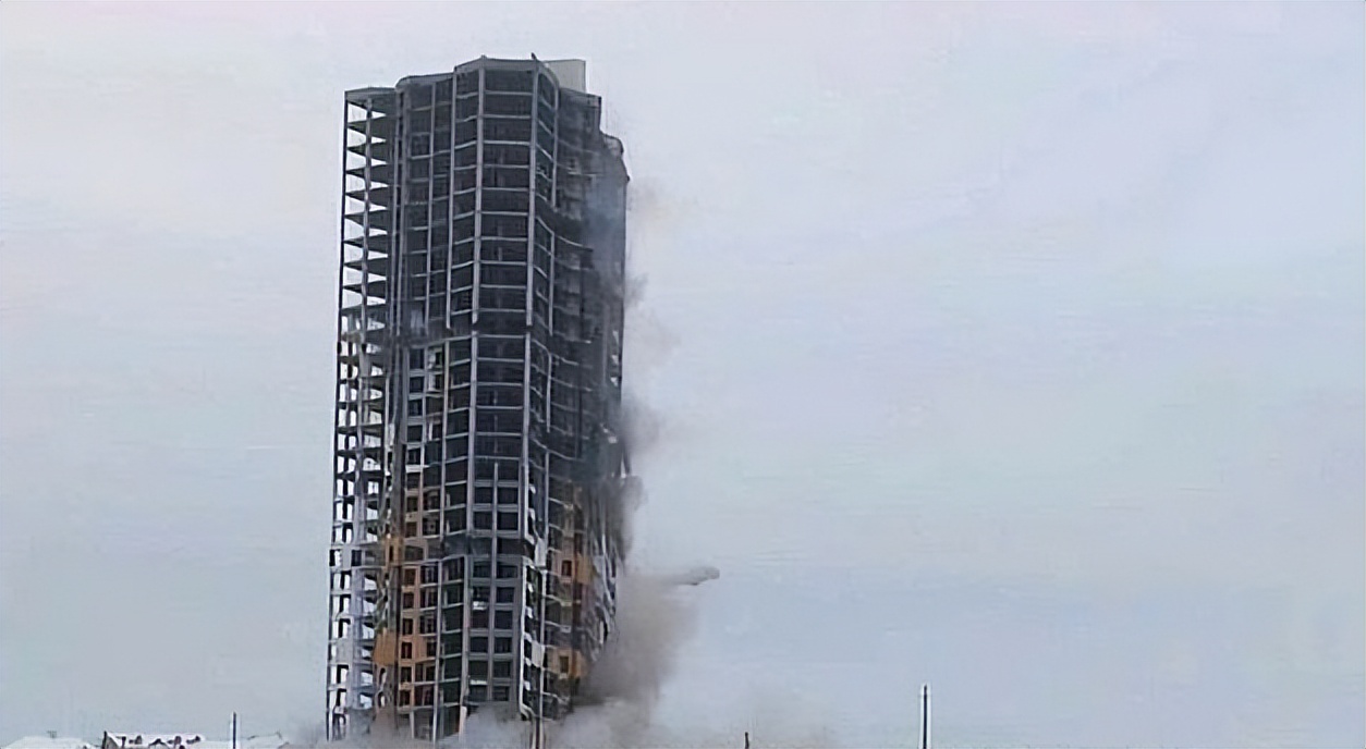 The 48-story building in India collapsed overnight, and 500 million ...