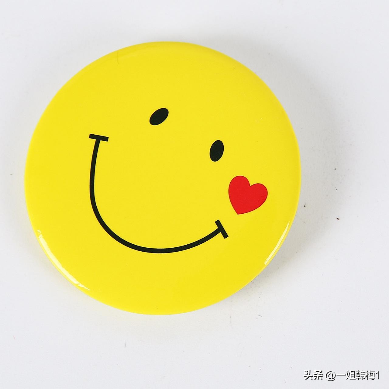 He designed a "smile" (hehe) emoticon worth n billion, but only got 45 ...