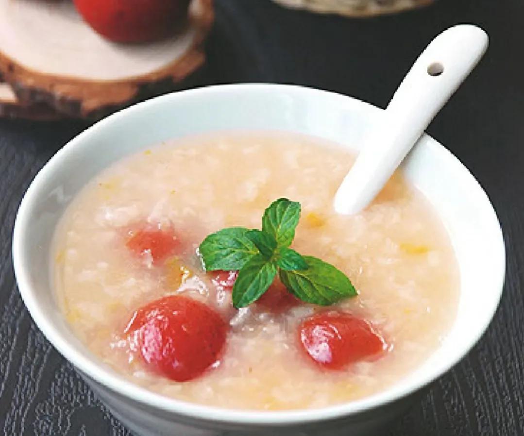 It is a dessert and a staple food! Don't know what to eat in hot summer ...