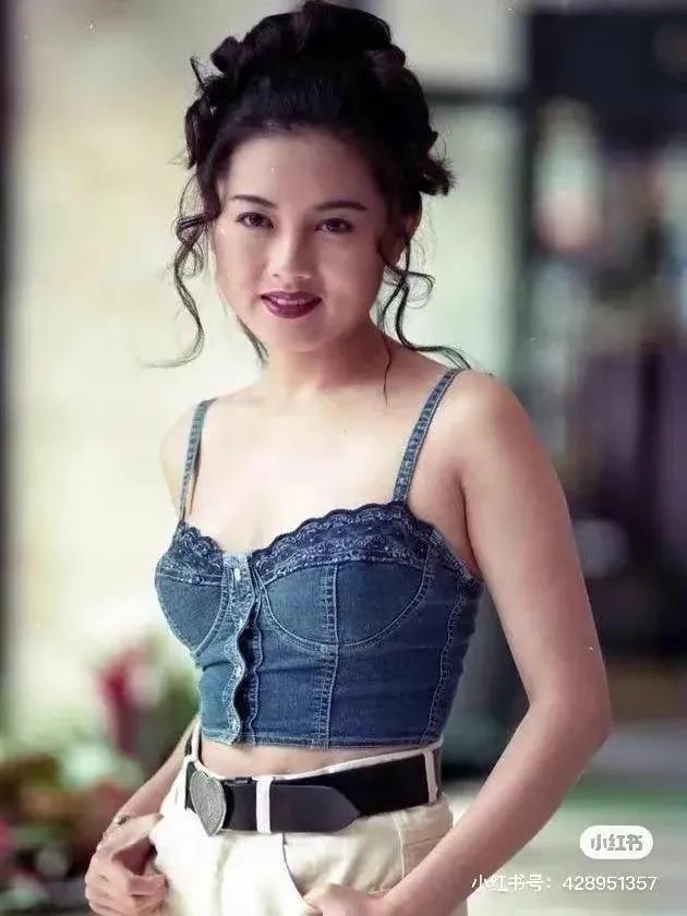 Li Lizhen, a few photos when she was young - iNEWS