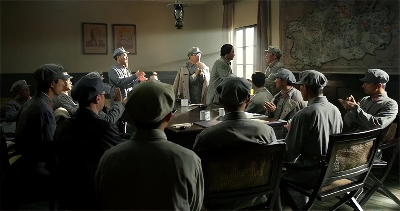 At the Zunyi Conference, who turned the tide and cast a key vote to ...