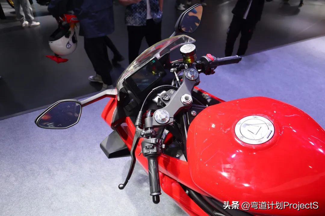 The initiator, who is the real four-cylinder stirrer? - iNEWS
