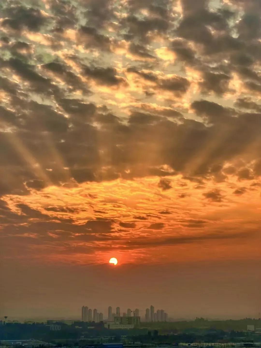 This is a world without you and me, just "us" - iNEWS