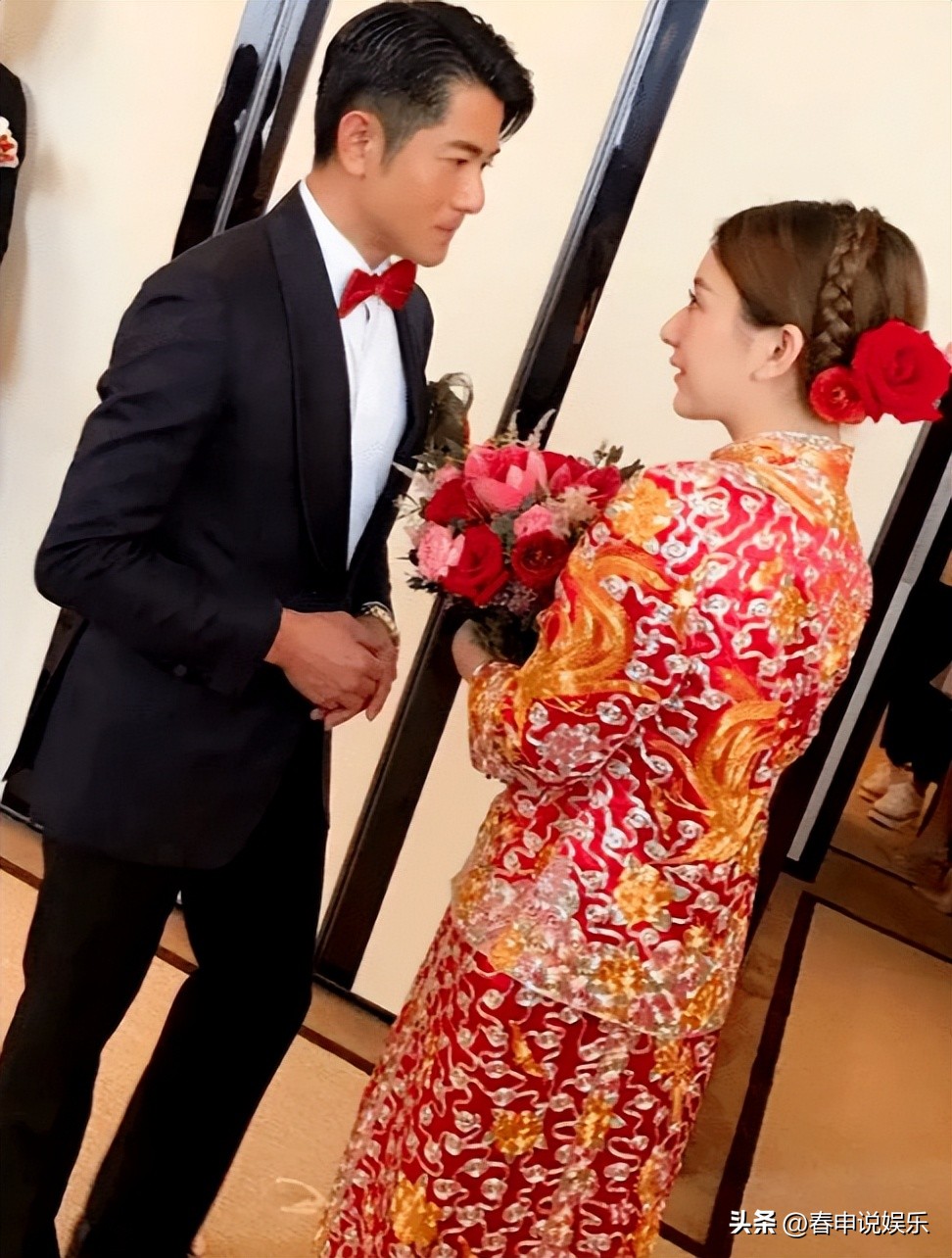 57-year-old Aaron Kwok spoiled his sweet wife and showed off her figure ...