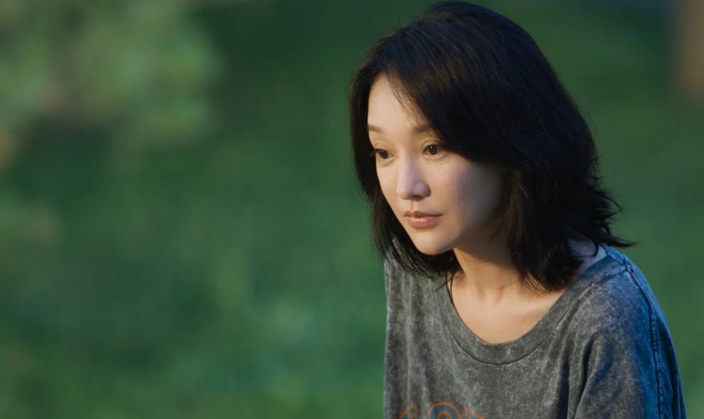 Relying on mannequins to get out of the circle, the Internet revealed that 48-year-old Zhou Xun ...