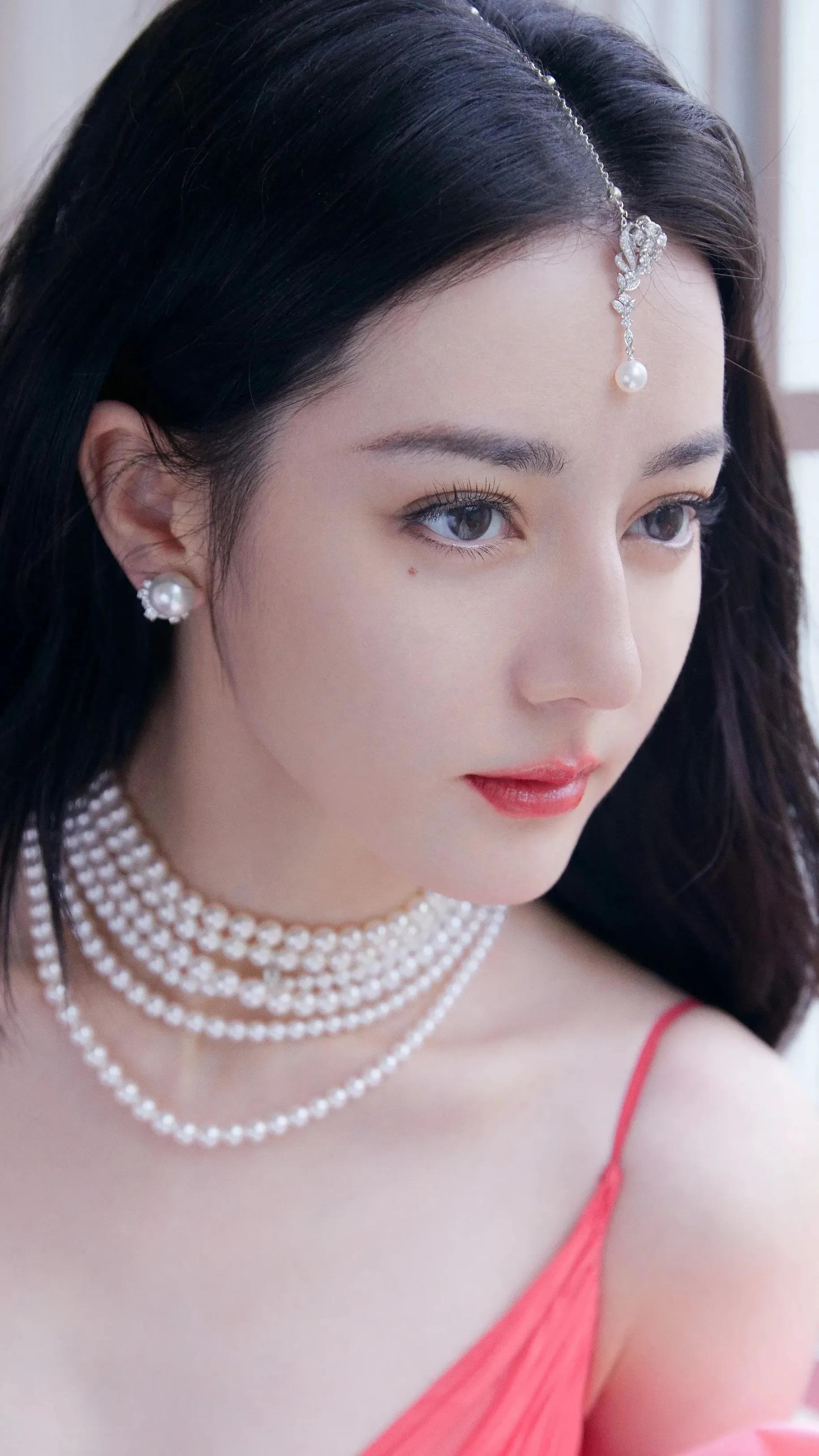 Di Lieba May 09, 2023 Exquisite Atlas Sunny, Lively, Confident and ...